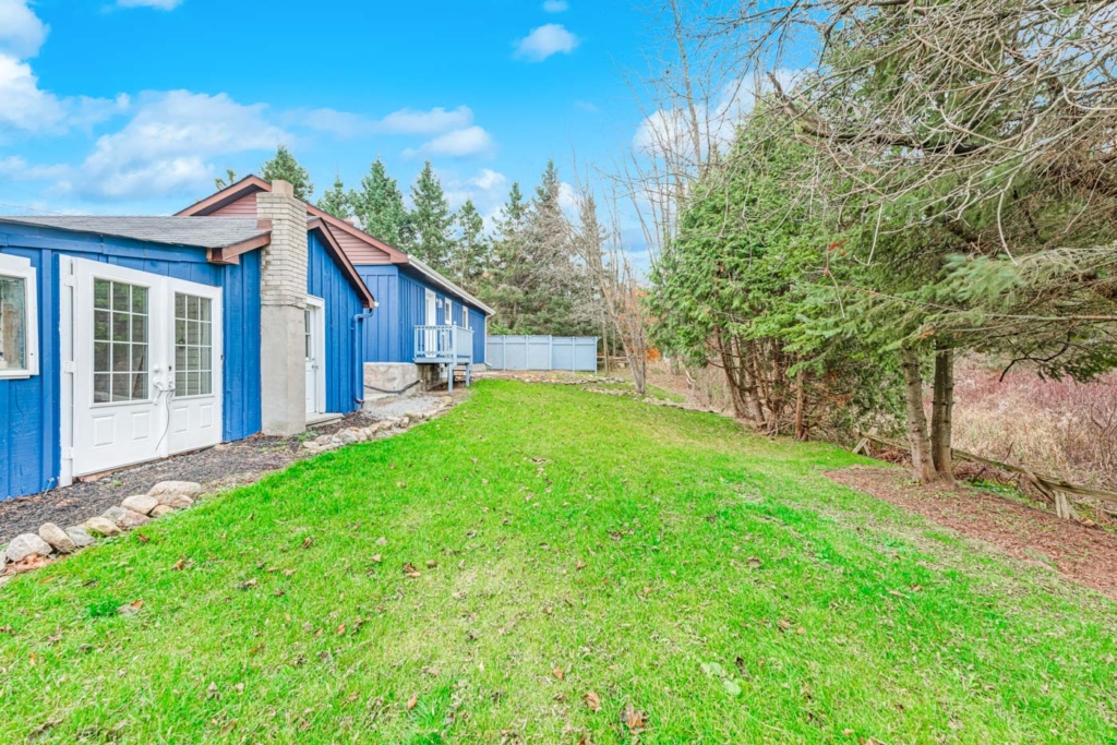 21726 Highway 48 - Mount Albert | Virtual Tour by Salisbury Media Group