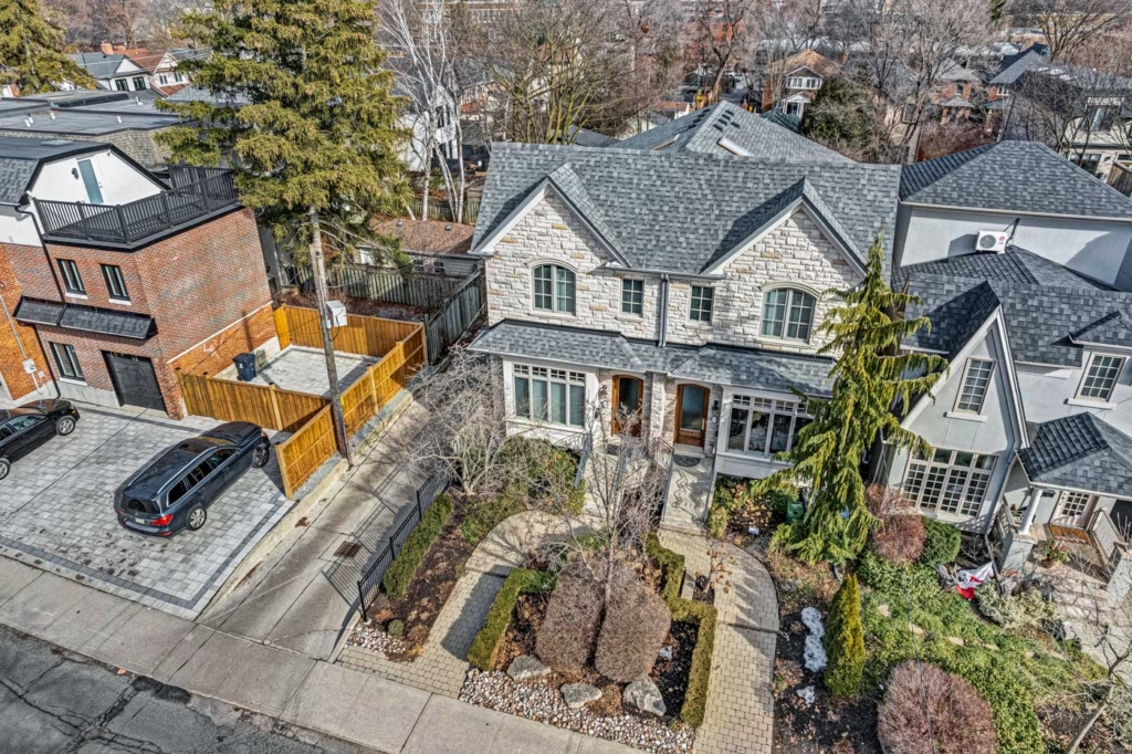 77 Jedburgh Road - Toronto | Virtual Tour by Salisbury Media Group