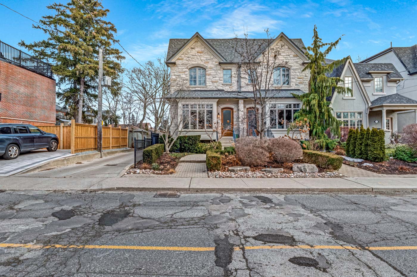 77 Jedburgh Road - Toronto | Virtual Tour by Salisbury Media Group