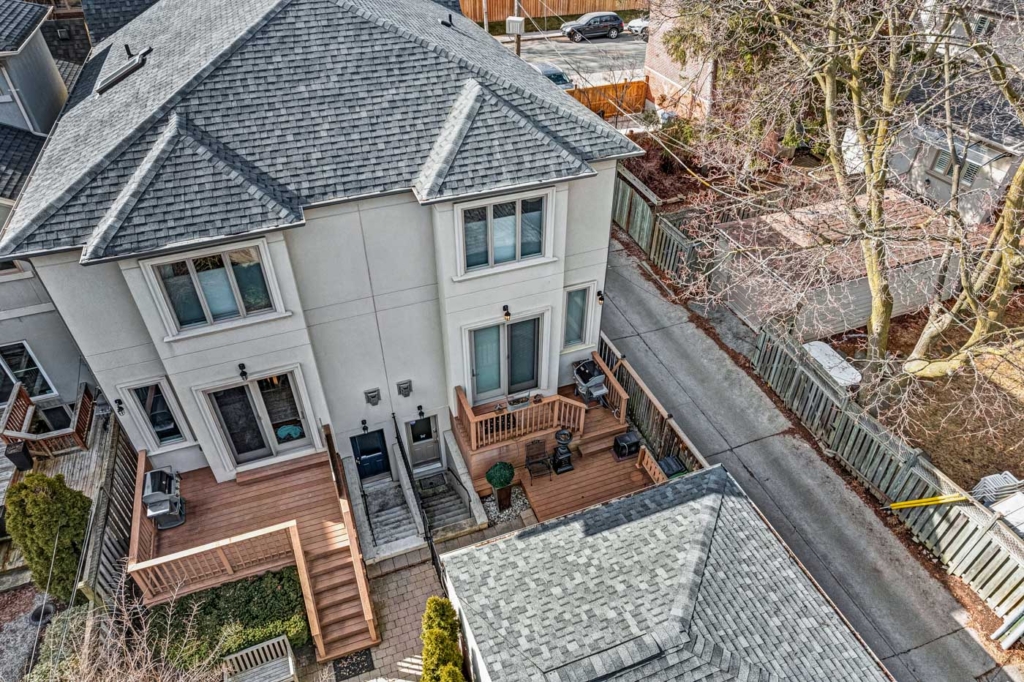 77 Jedburgh Road - Toronto | Virtual Tour by Salisbury Media Group