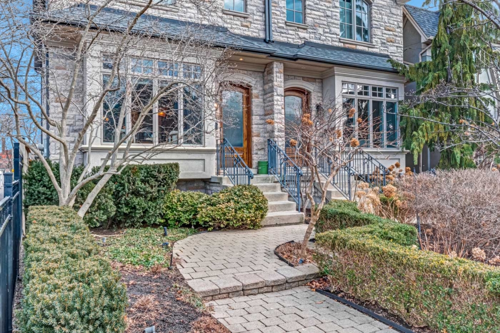 77 Jedburgh Road - Toronto | Virtual Tour by Salisbury Media Group